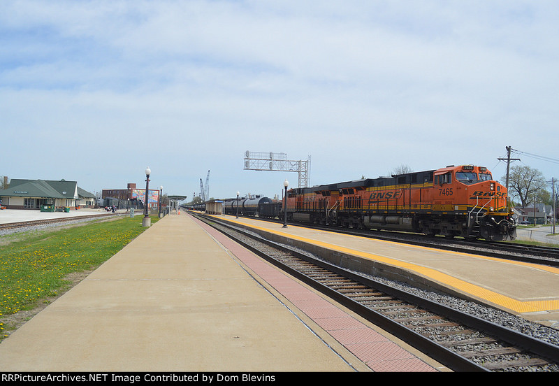 BNSF 7465